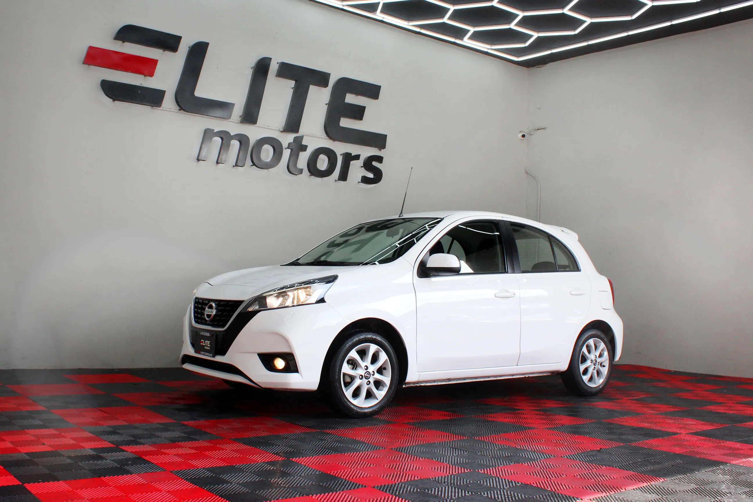 Nissan March Advance 2021 - Elite Motors