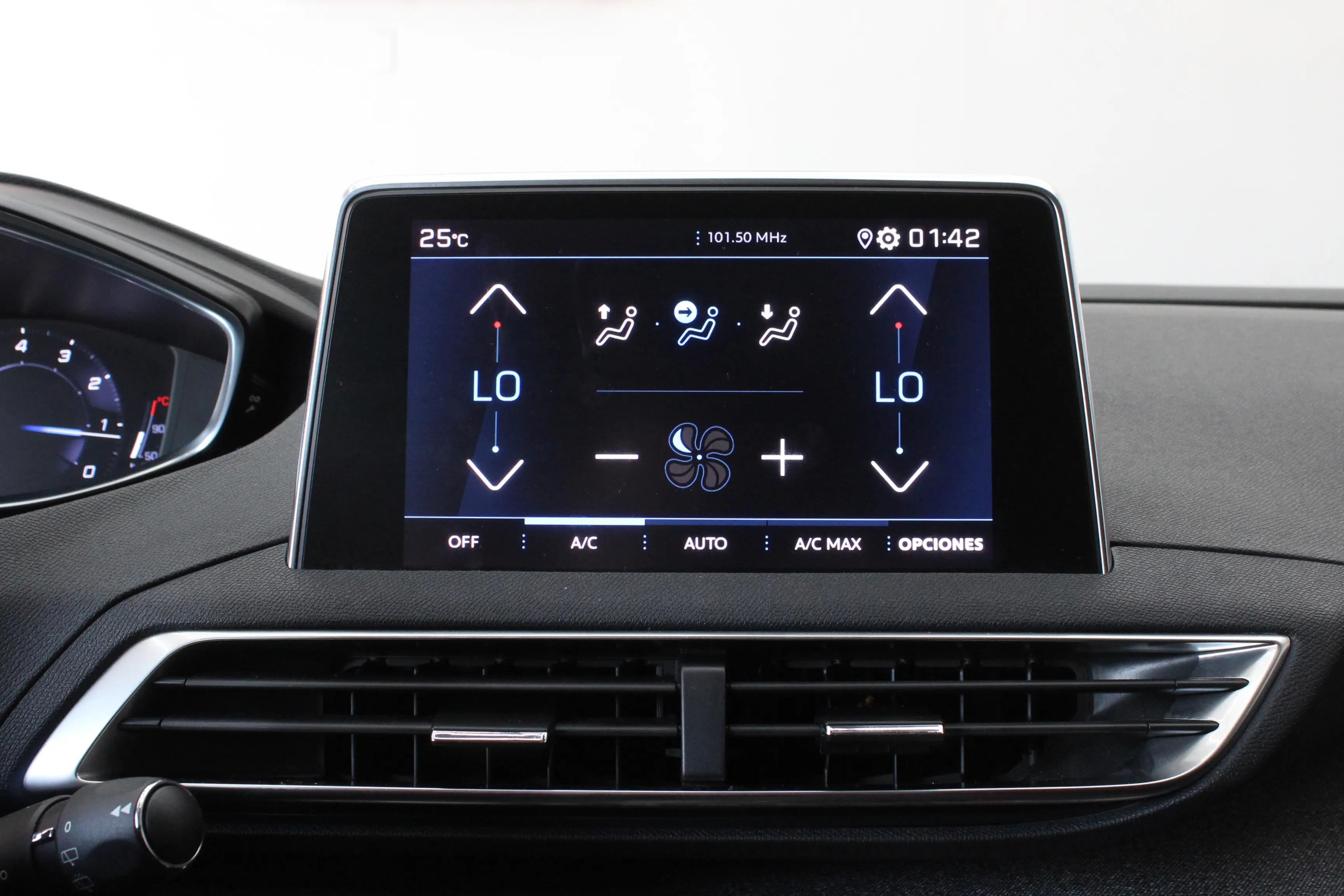 Peugeot 5008 Allure Pack 2020 - Elite Motors